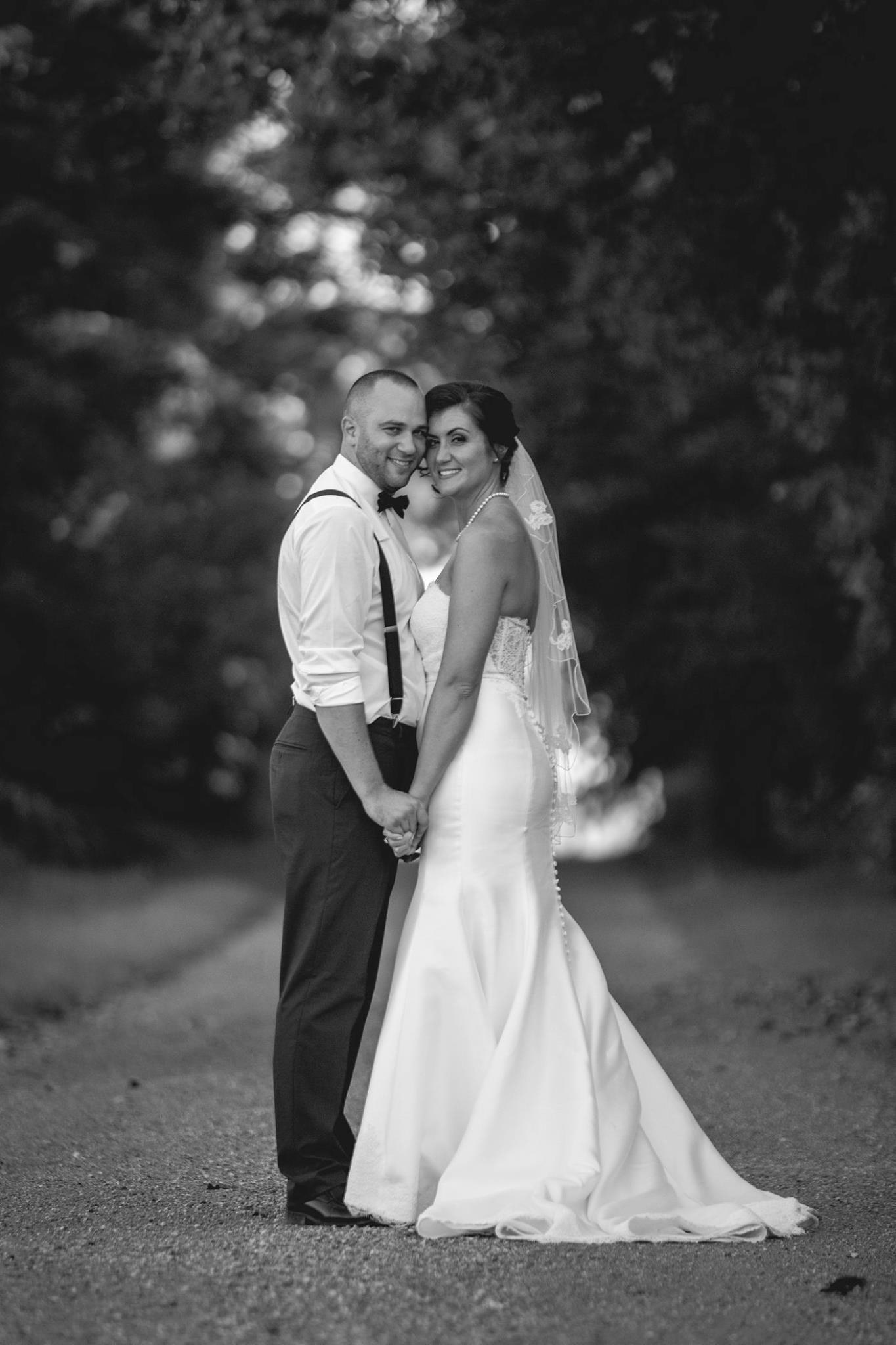 Engagement Photographer/Photoshoot Granger IN | Gary Riggs Photography